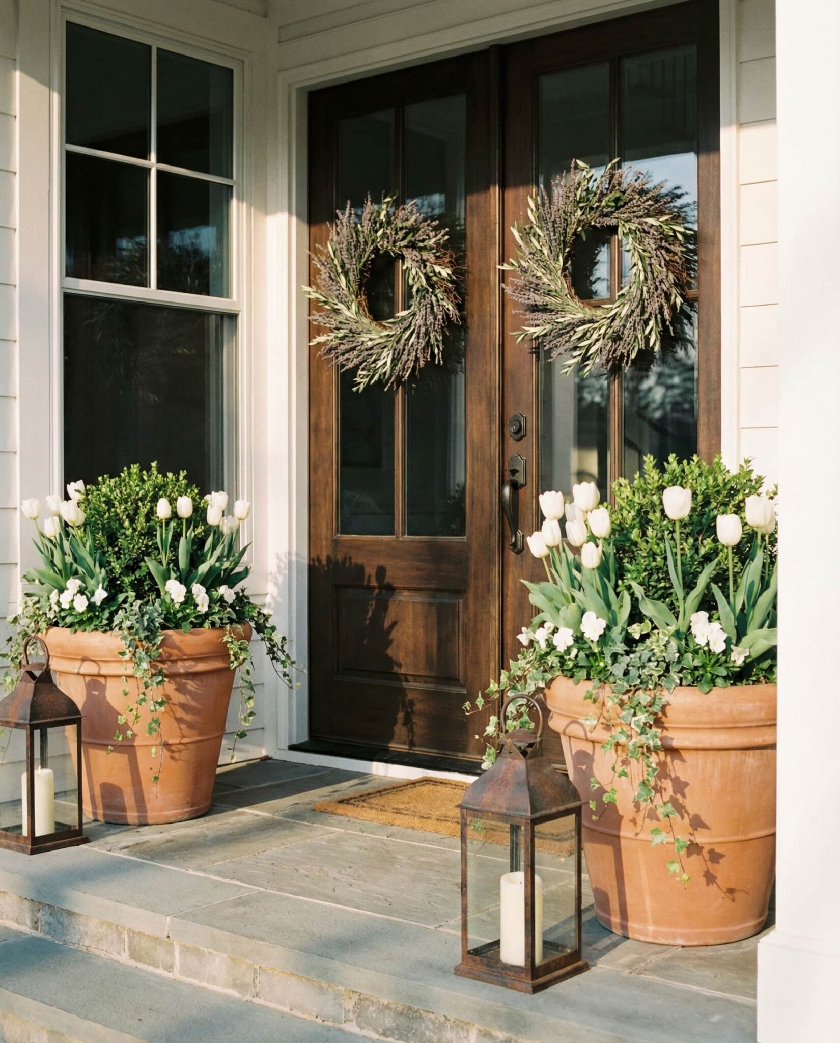 Spring Porch Decor 2026 - 36 Elegant Outdoor Decoration Ideas for Front ...